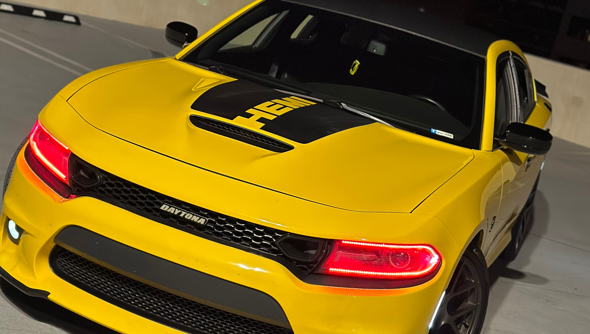 Yellow.Hemi • 2017 Dodge Charger